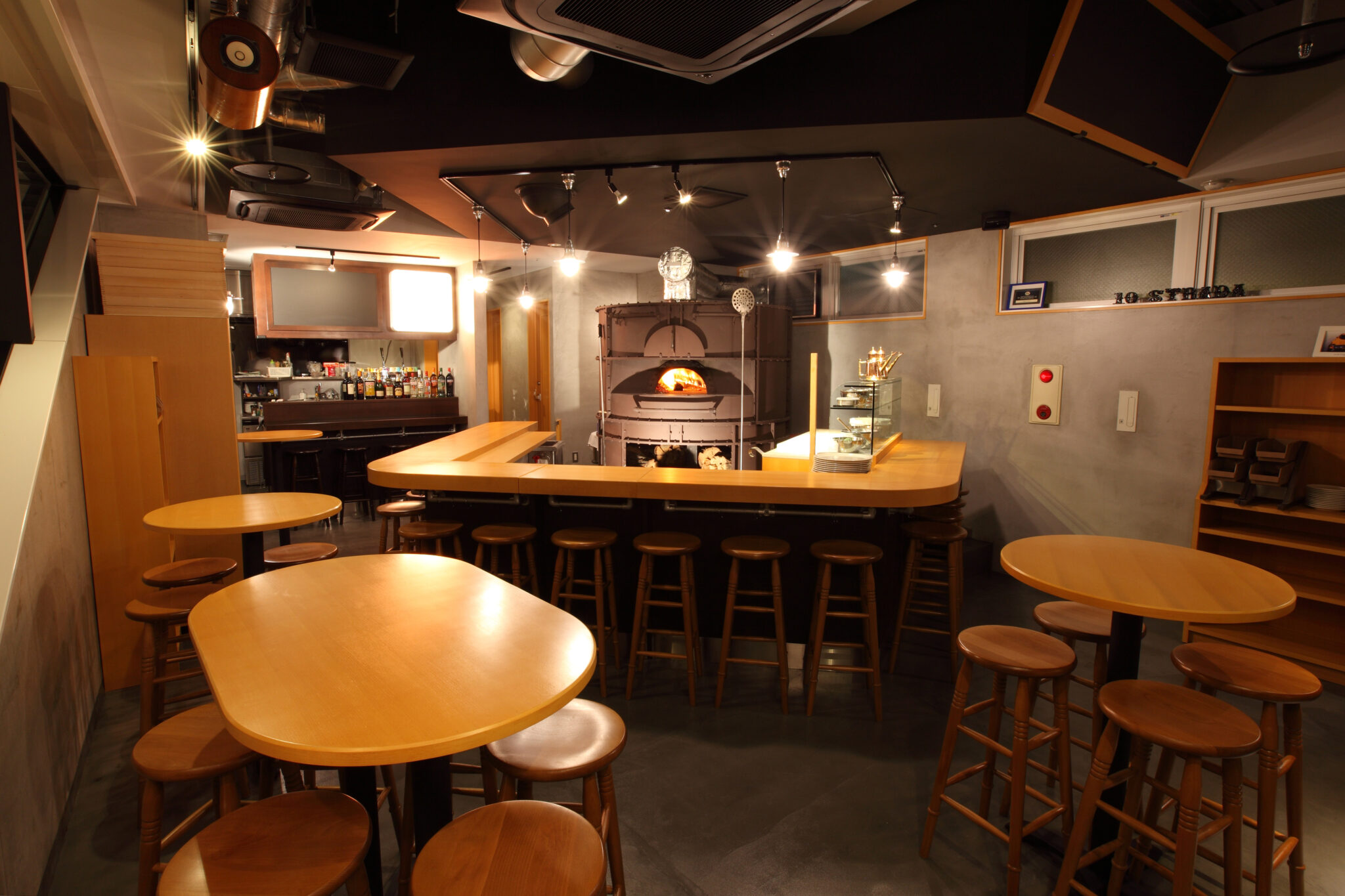 PIZZA STRADA 麻布十番店 | PIZZA STRADA